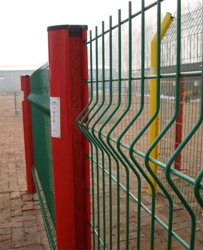 China Green Color Welded Wire Mesh Fence manufacturers and suppliers ...